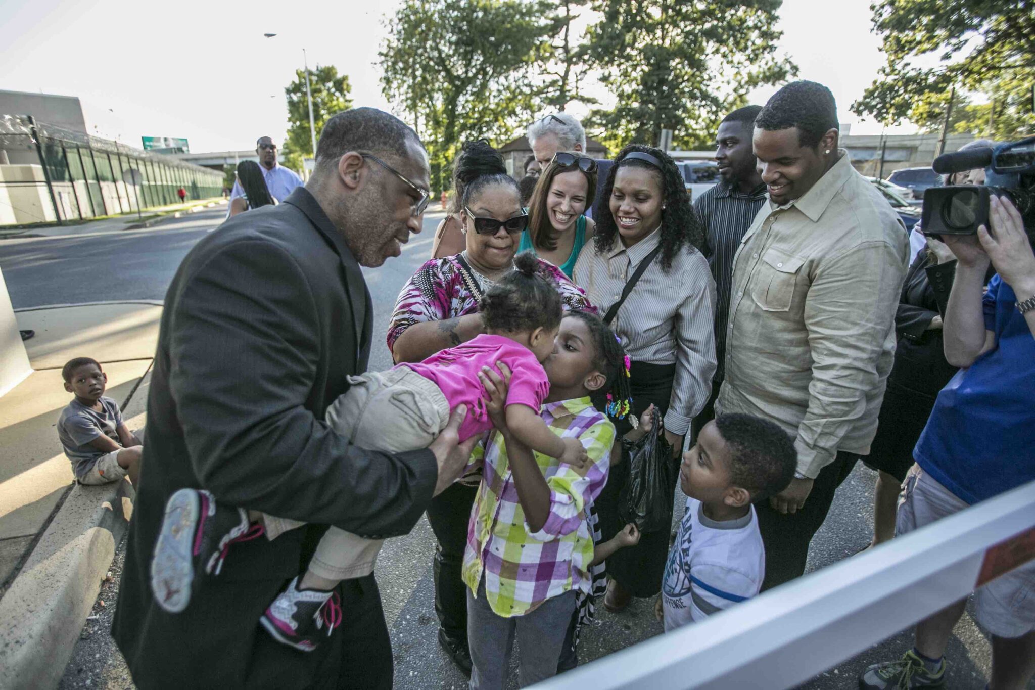 Anthony Wright Shines in his Freedom after 25 Years Wrongly Convicted ...