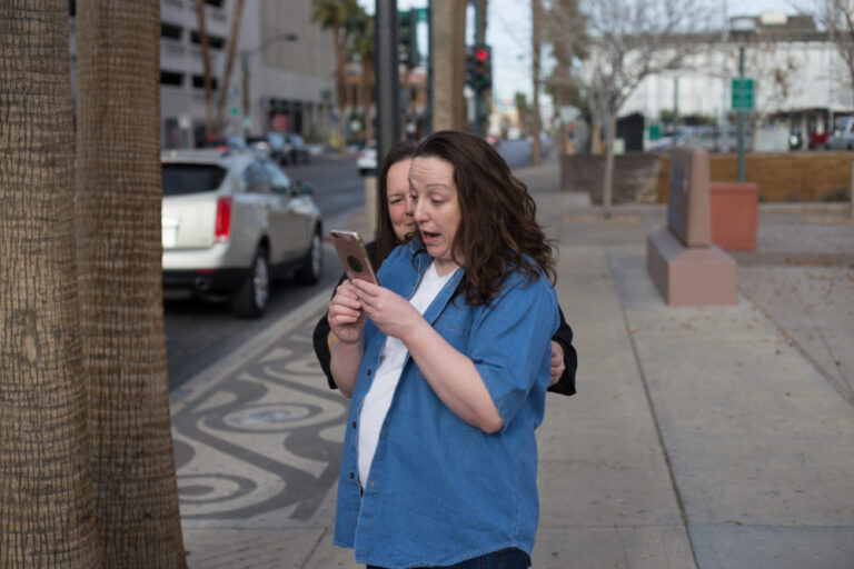 See These Emotional Images of Exoneree Kirstin Lobato's First Moments ...